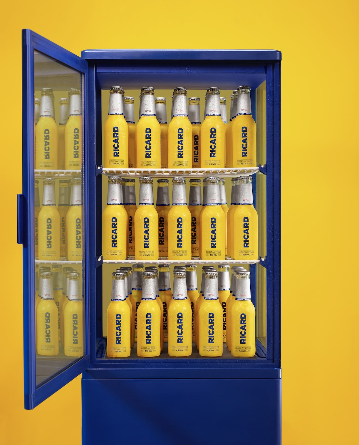 Ricard dévoile une nouvelle bouteille collector et design pour l'été 2025