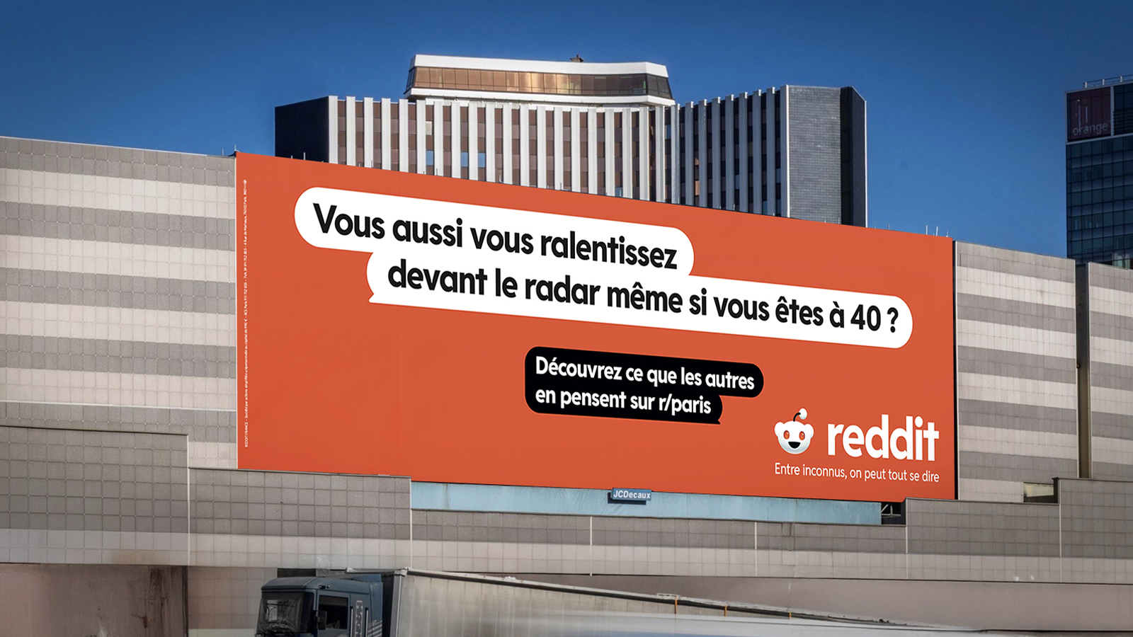 Reddit s’affiche pour la première fois en France avec une campagne sans ...